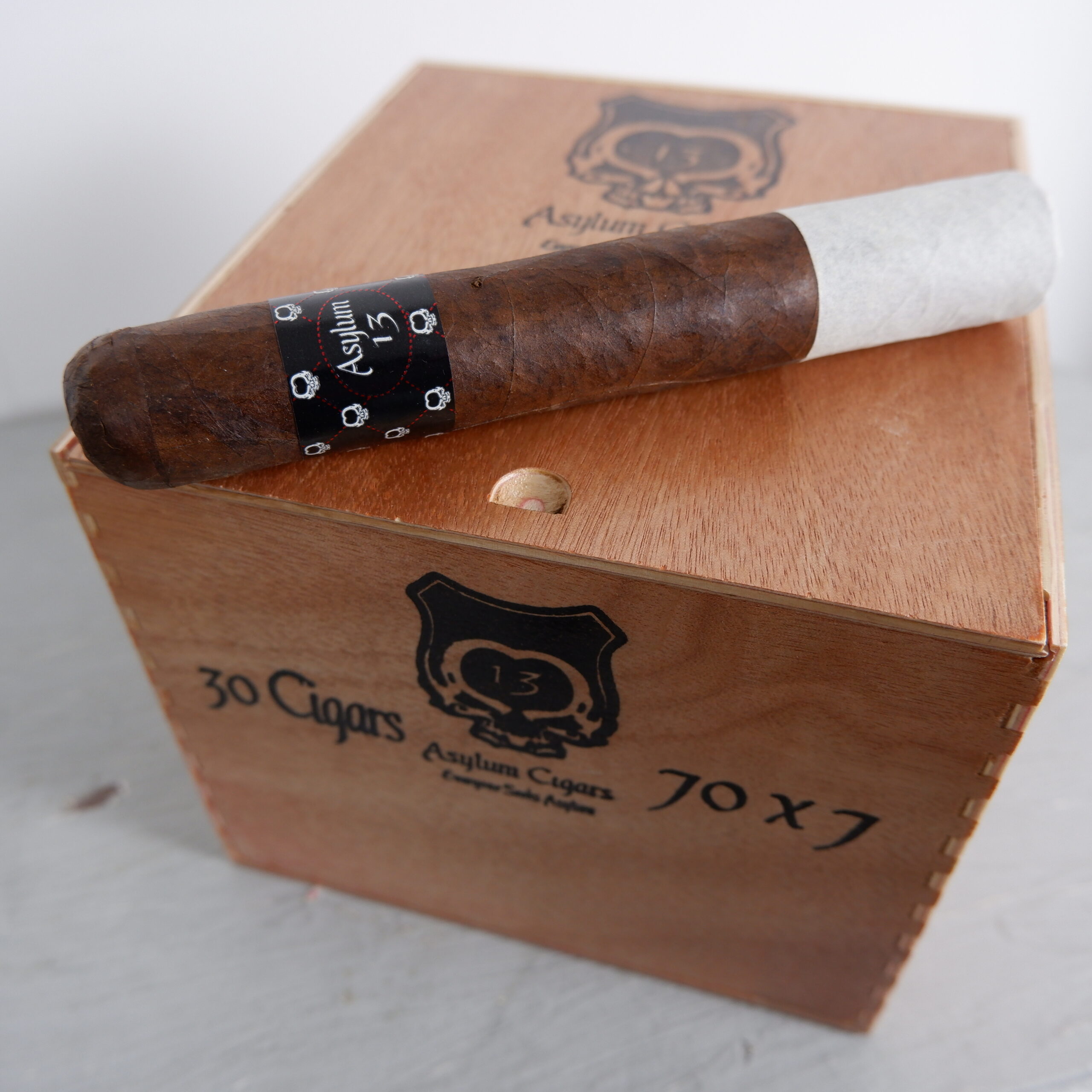 Asylum 13 Cigars Brand