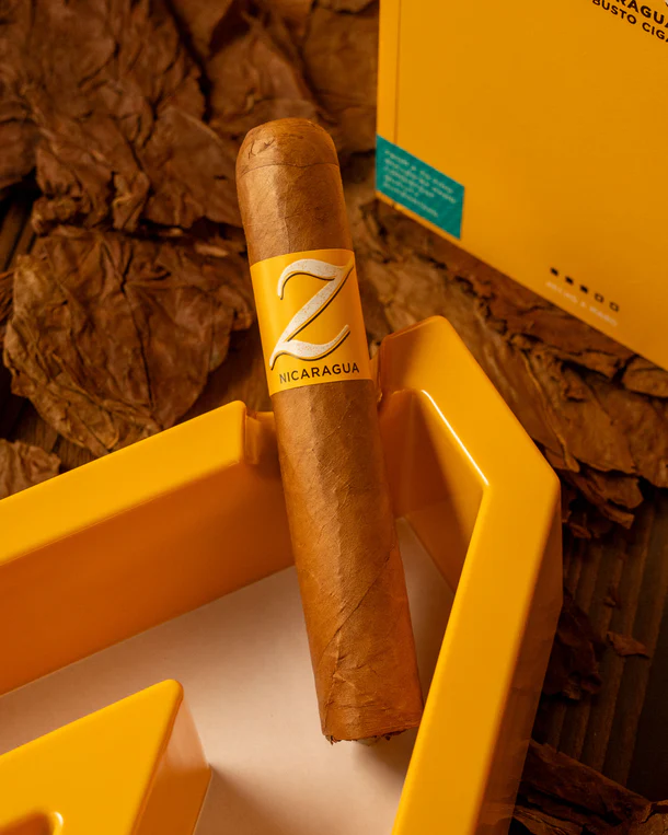 Zino Nicaragua Robusto Cigar | Medium Nicaraguan Blend